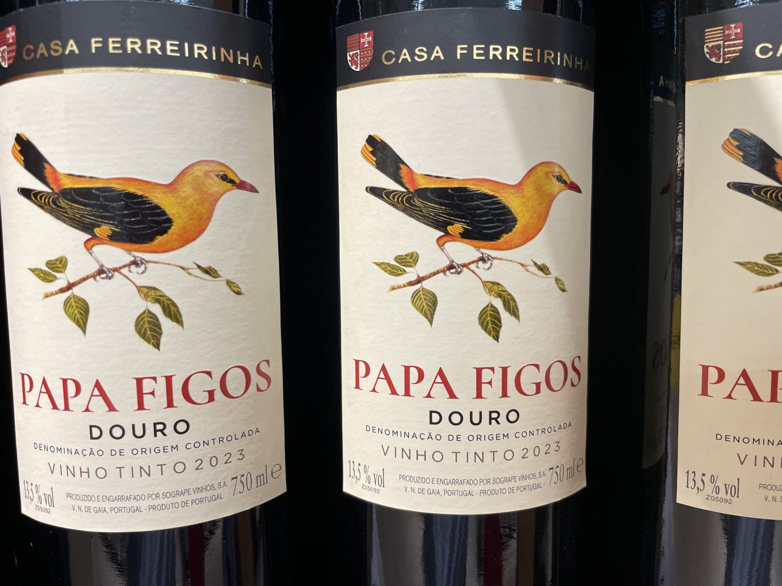 Birds for wine lovers (or wines for bird lovers) - 10,000 Birds