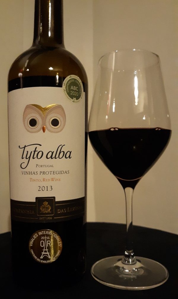 Companhia das Lezírias ‘Tyto alba’ Vinhas Protegidas Tinto (2013 ...